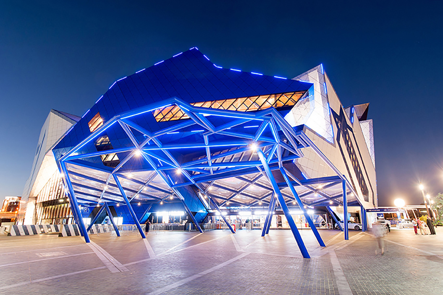 perth arena - Tiisch